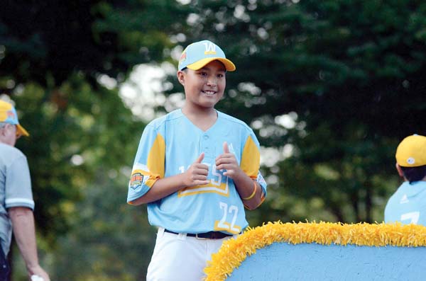 Maui boy in Grand Slam Parade | News, Sports, Jobs - Maui News